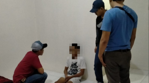 Polres Kendal Ringkus Dua Pengedar Sabu yang Sembunyi di Kamar Kos