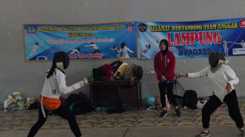 Cabor Anggar Lampung Dipastikan Tampil di PON 2024, Bawa 4 Atlet untuk ...