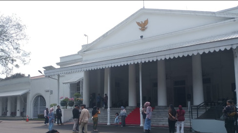 Melihat Gedung Pakuan Bandung, Rumah Dinas Gubernur Jawa Barat yang ...