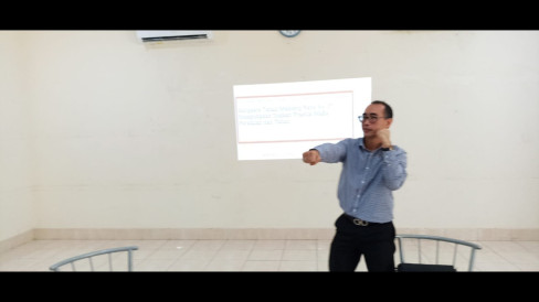 Pengacara Benny Wullur Tantang Duel Tinju Hotman Paris, Sebut Ada ...