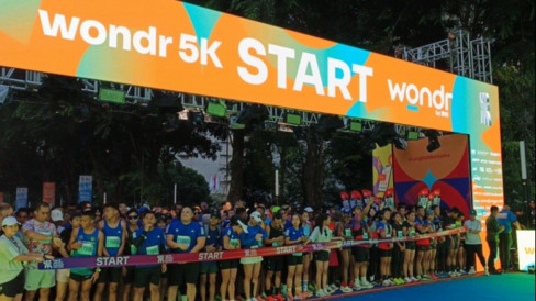 Keseruan Jakarta Running Festival 2024 Race Day Pertama, Ribuan Pelari ...