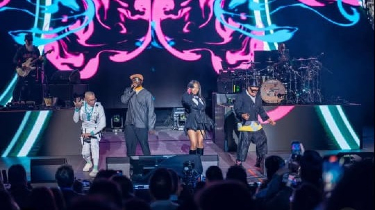 Lirik Lagu Black Eyed Peas - I Gotta Feeling