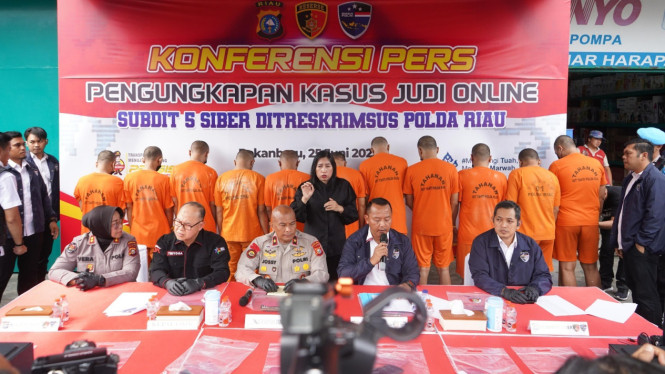 Bongkar Jaringan Judi Online Higgs Domino, Polda Riau Tangkap 12 Tersangka