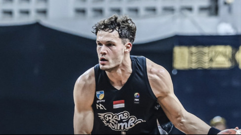 Raih Kemenangan Pertama di Babak Play Off IBL 2025, Ras Simba Bogor ...