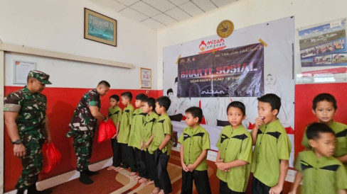 Gelar Bhakti Sosial, Kapten Inf Yohanes Rahawarin: Ini Aksi Kemanusiaan Para Prajurit Siswa ...