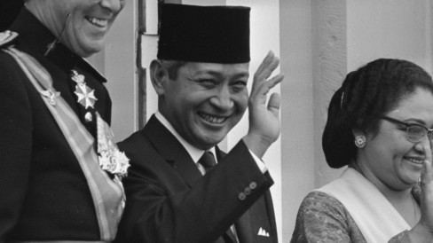 Gelar Pahlawan Nasional untuk Soeharto Masih Diproses, Akademisi Nilai ...