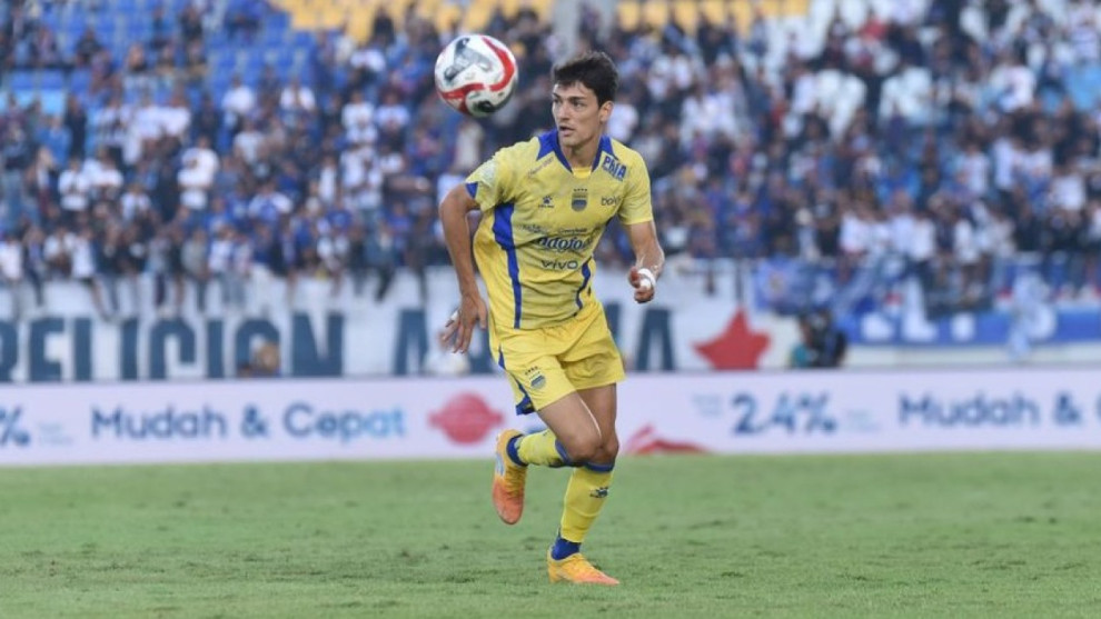 Federico Barba Resmi Tinggalkan Persib Bandung Sementara Demi Pulang ke ...