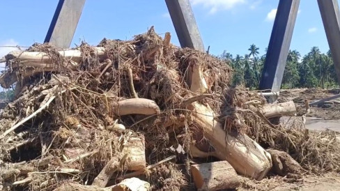 Selidiki Asal Gelondongan Kayu di Banjir Bandang Sumatera, Bareskrim ...