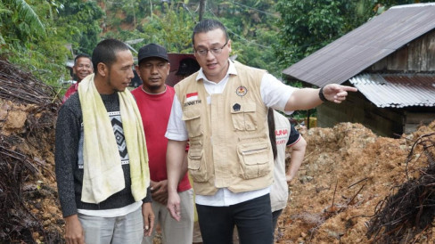 Tinjau Lokasi Pascabencana di Sumatera, Baguna PDIP DKI Jakarta ...