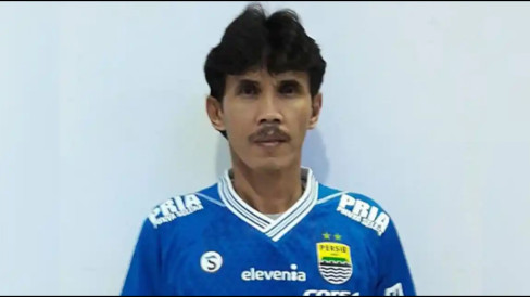 Apa Kabar Kekey Zakaria? Eks Bintang Persib Bandung yang Pernah Dipuji ...