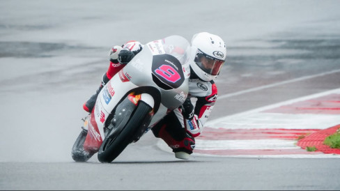 Hasil Moto3 Thailand 2026: Veda Ega Pratama Menggila Finis di Lima ...